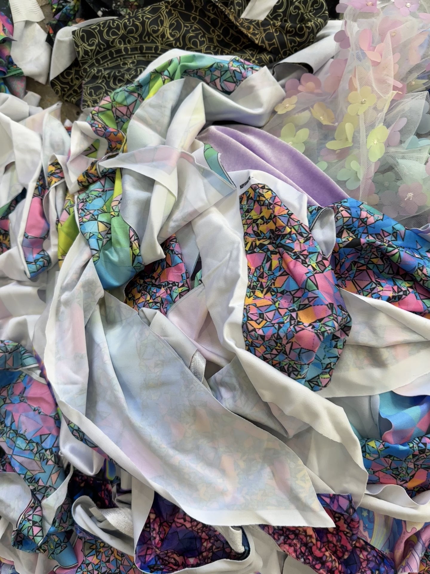 FABRIC SCRAP PACKS – That New Label